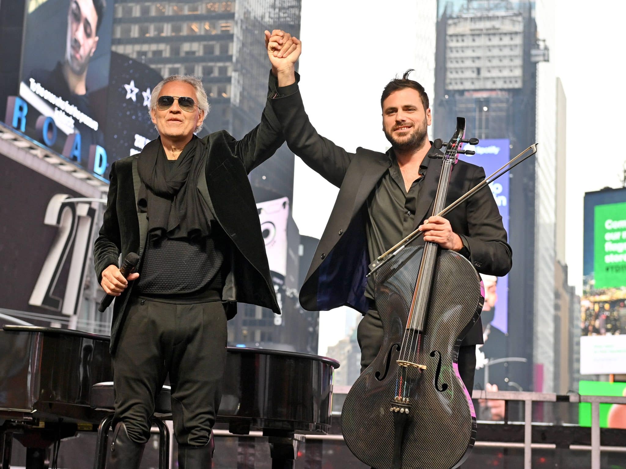 Andrea Bocelli And Hauser Light Up The Times Square With Their ...