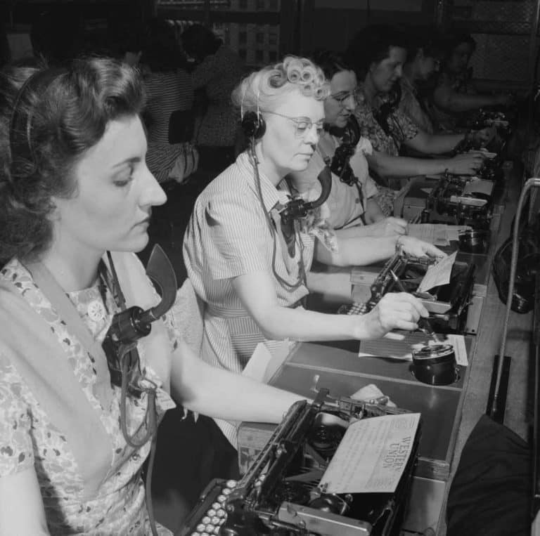 Voices Behind Lines: The Rise And The Fall Of Telephone Operators ...